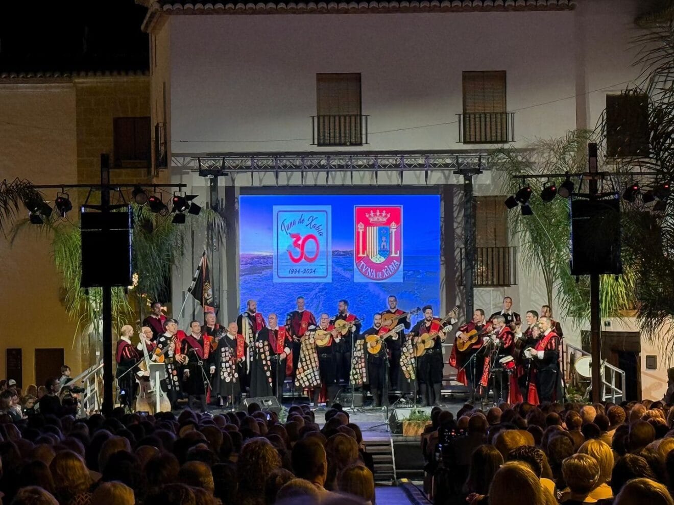 Concierto de la Tuna de Xàbia por sus 30 años - Jávea.com | Xàbia.com