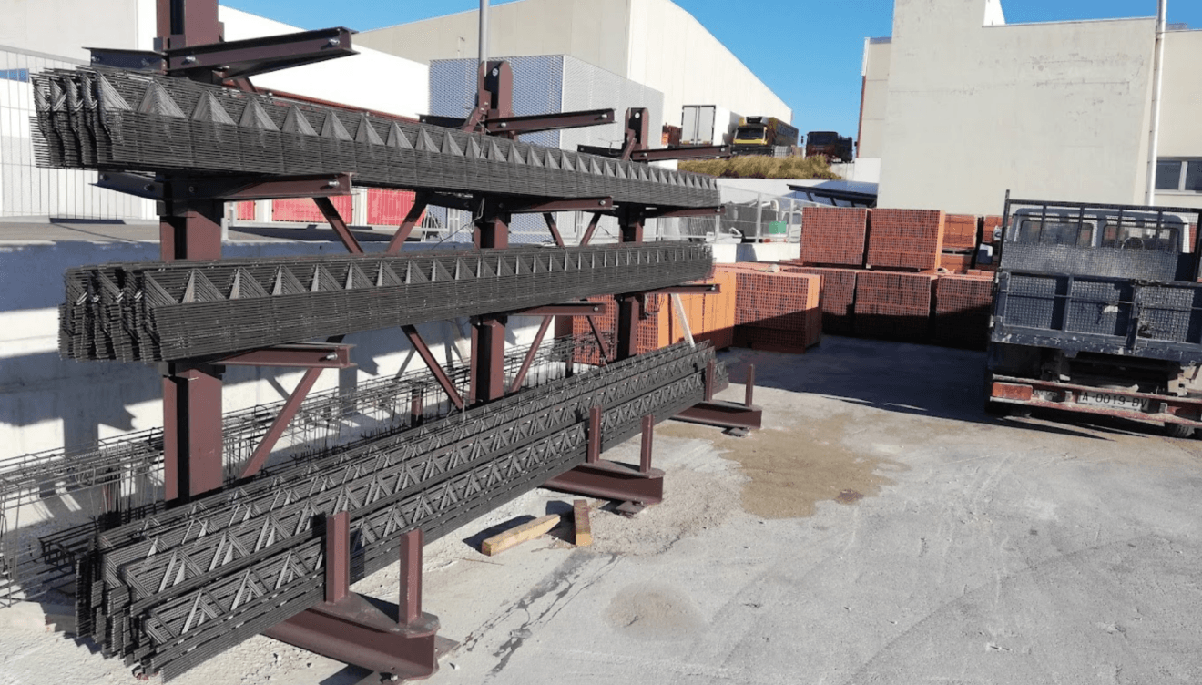 Hierros y estructuras metálicas para obra - Jávea.com | Xàbia.com
