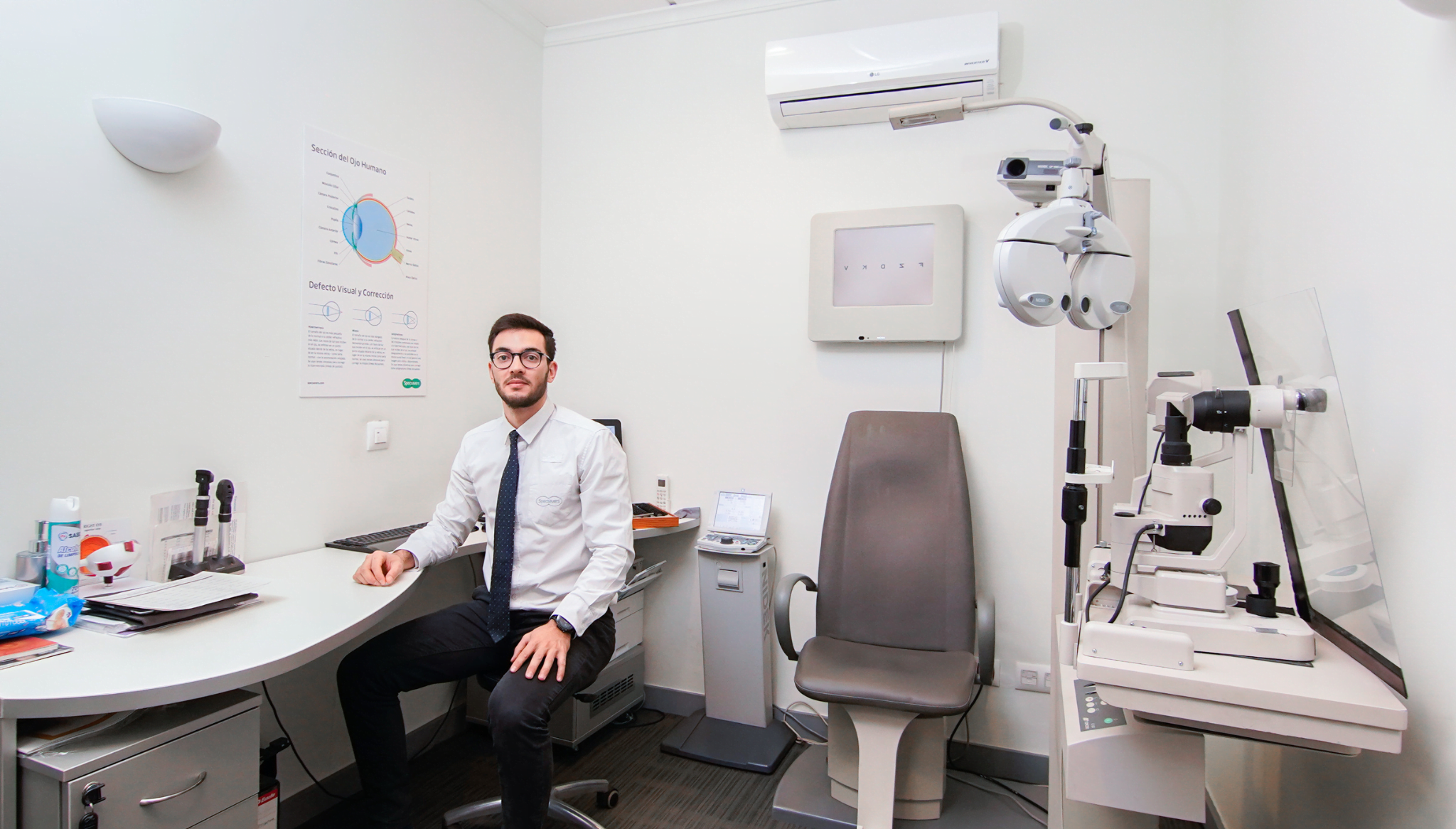 Revisión visual completa con diagnóstico de precisión en Seepoint ...